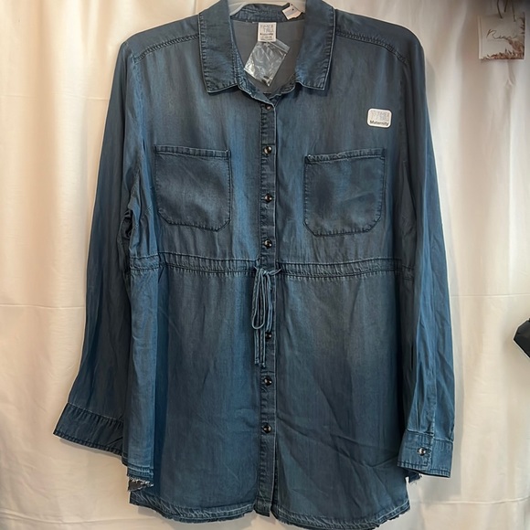 Time and Tru | Tops | Time And True Maternity Top | Poshmark